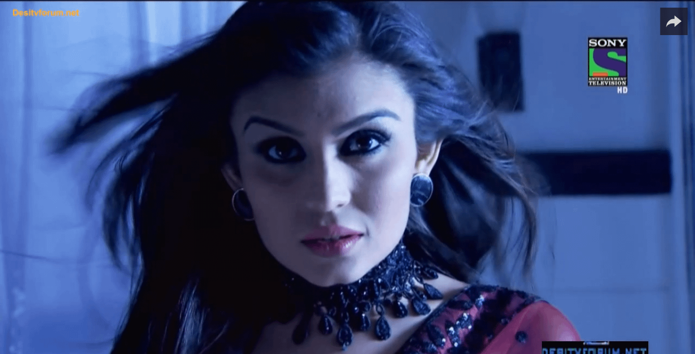 Anamika ( 34. ep. ) - Anamika izleči ruku popivši kap Jeetove krvi!