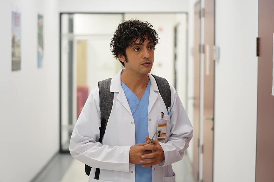 Čudesni doktor 4. i 5. epizoda! Ali dobija prvi posao!